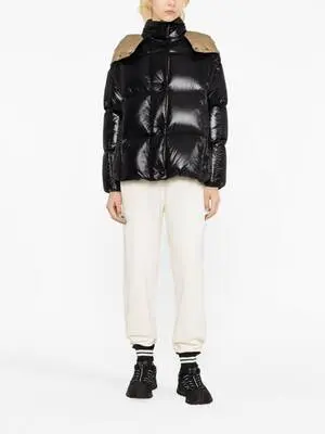 Moncler Parana Hooded Puffer Jacket - Black