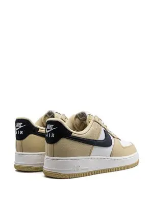 Nike Air Force 1 '07 Lx Low Sneakers - Gold