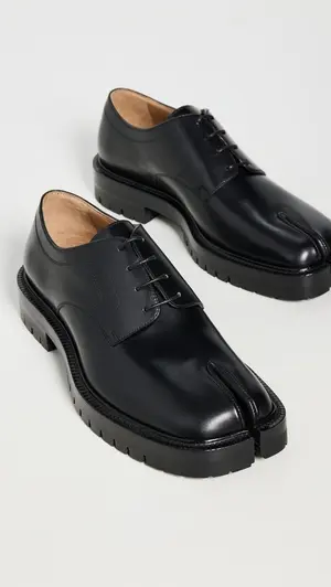 MAISON MARGIELA Tabi County Lace-up Shoes