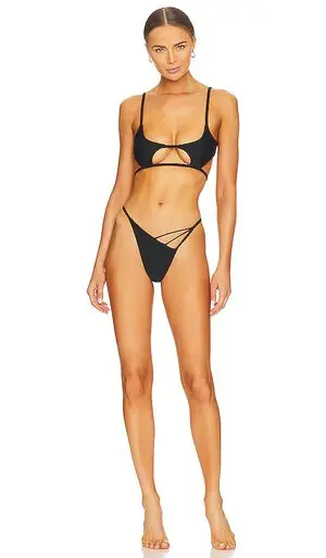 LOVEWAVE Roy Top - Black