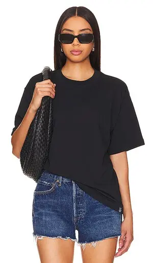 WAO Relaxed Tee - Black