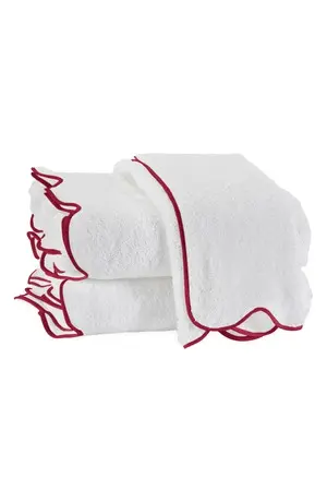 MATOUK Cairo Scallop Hand Towel Rally Red