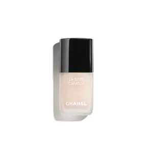 Chanel La Base Camélia Fortifying, Protecting And Smoothing Base Coat - One-color