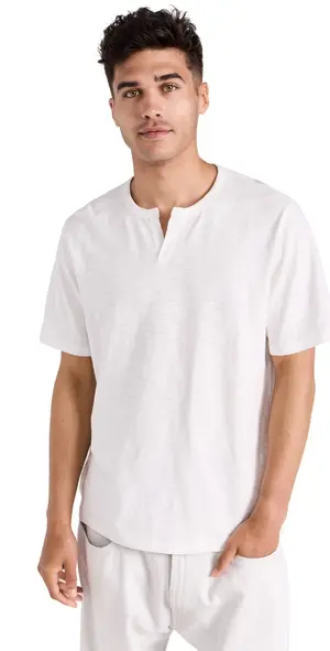 Vince V Neck T-shirts For Men