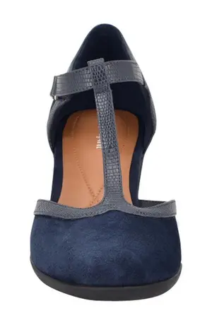 Easy Spirit Cara T-strap Pump