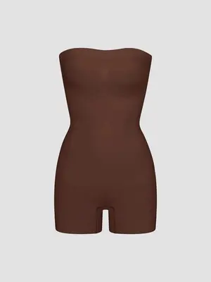 SKIMS Seamless Sculpt Strapless Shortie Bodysuit - Cocoa