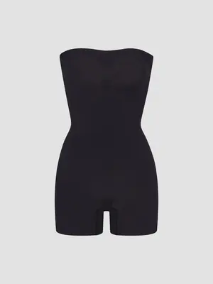 SKIMS Seamless Sculpt Strapless Shortie Bodysuit Onyx