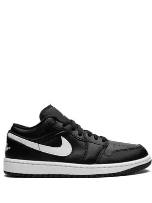 JORDAN 1 Low Sneakers - Black