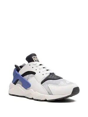 Nike Air Huarache Social Fc Sneakers