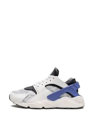 Nike Air Huarache Social Fc Sneakers