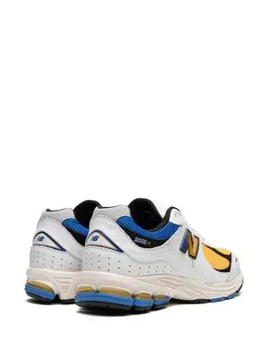 NEW BALANCE 2002r Lace-up Sneakers - White