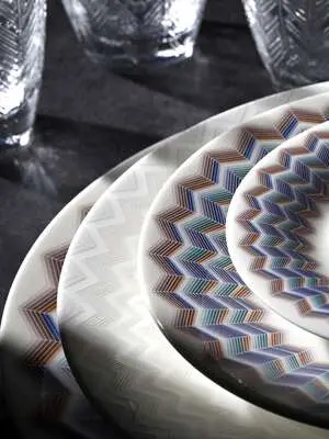 Missoni Zig Zag Jarris Charger Plate - Multicolour