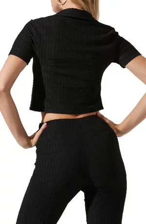Astr The Label Zoey Textured Tie-front Crop Top