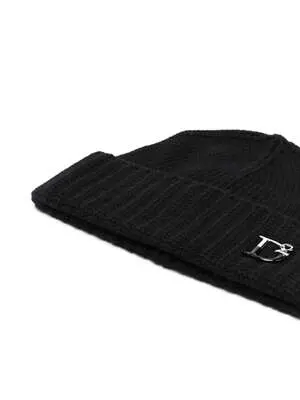Dsquared2 Monogram Plaque Knitted Beanie - Black