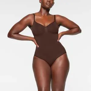 SKIMS SKIMS Seamless Sculpt Bodysuit Espresso
