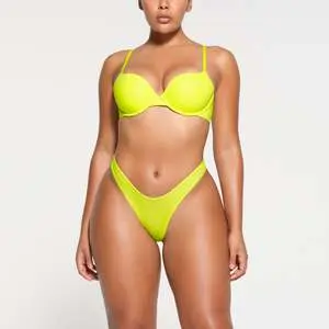 SKIMS Push Up Bra | Red | 40ddd | Fits Everybody Daffodil