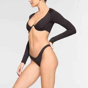 SKIMS トライアングル 水着 上下セット M Onyx 新品未使用 正規品 Skims Swim Long Sleeve Underwire Top - Onyx | Editorialist