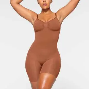 SKIMS Mid Thigh Bodysuit | Light Neutral | 2xs | Seamless Sculpt Bronze