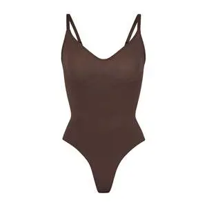 SKIMS Seamless Sculpt Thong Bodysuit - Cocoa