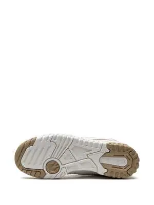 NEW BALANCE 550 Sneakers - Neutrals