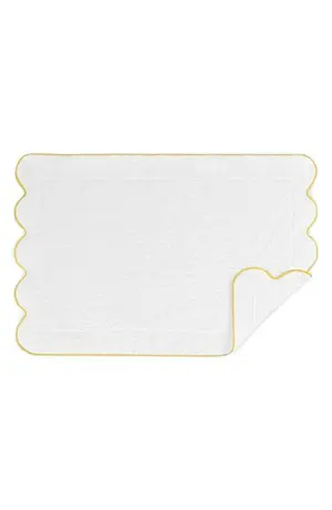 MATOUK Cairo Scallop Tub Mat Lemon