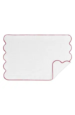 MATOUK Cairo Scallop Tub Mat Rally Red