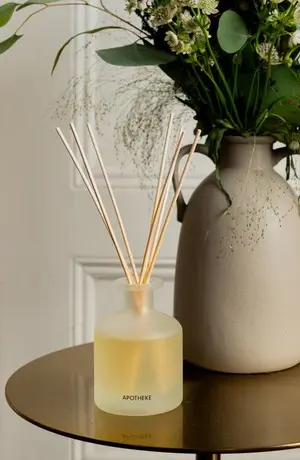 APOTHEKE Reed Diffuser - White Vetiver