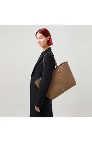 Mulberry M Double Handle Leather Tote
