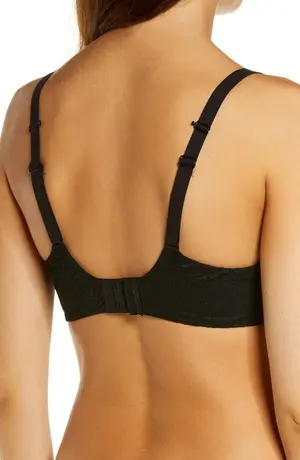 Chantelle C Jolie Comfort Convertible T-shirt Bra