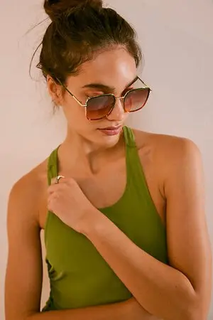 Free People Free People Beau Square Frame Sunglasses Tequila Sunrise