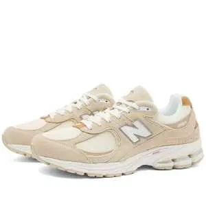 NEW BALANCE 2002r Sneakers
