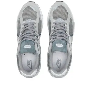 NEW BALANCE 2002r Sneakers