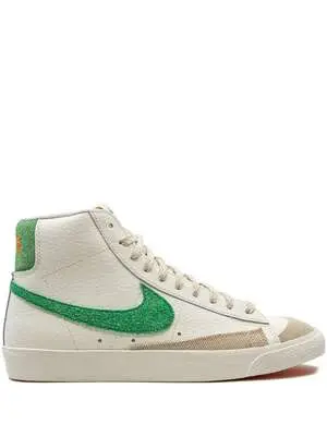 Nike Blazer Mid '77 Vintage Sneakers - White