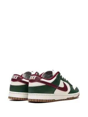 Nike Dunk Low Retro Sneakers