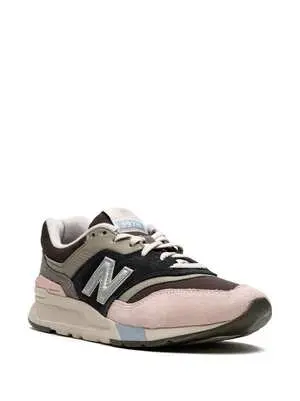 NEW BALANCE 997 Pink Sand Suede Sneakers