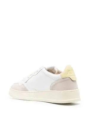 AUTRY Medalist Low-top Leather Sneakers