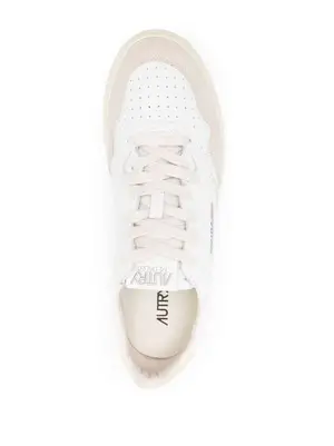 AUTRY Medalist Low-top Leather Sneakers