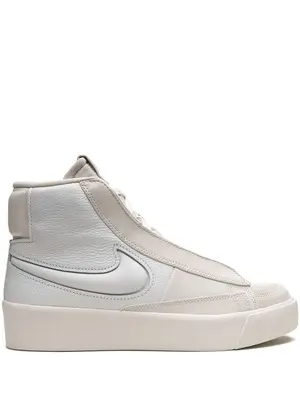 Nike Blazer Mid Victory Sneakers - White