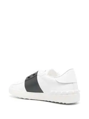 Valentino Garavani Open Low-top Sneakers