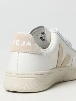 VEJA Sneakers