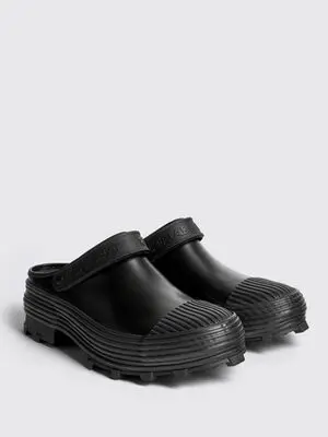 Camper Clogs - Black