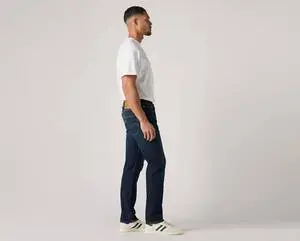 LEVI'S 502 Tapered Jeans