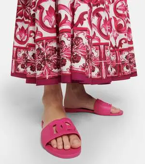 Dolce & Gabbana Dg Rubber Slides - Pink