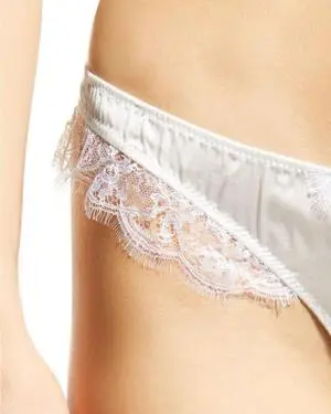 Kiki De Montparnasse Sensuel Lace-trim Silk Thong - Ivory
