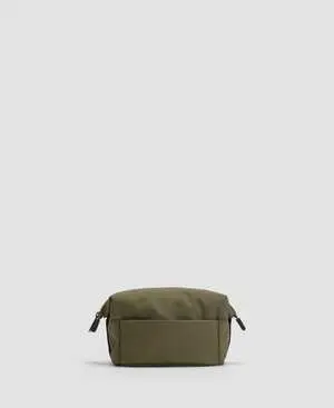 Everlane Renew Transit Catch-All Case Olive