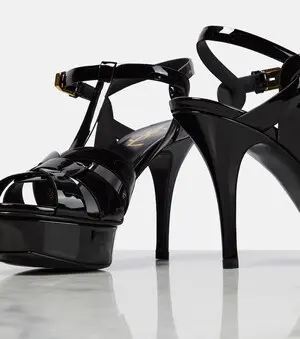 Saint Laurent Tribute 105 Patent Leather Platform Sandals - Black