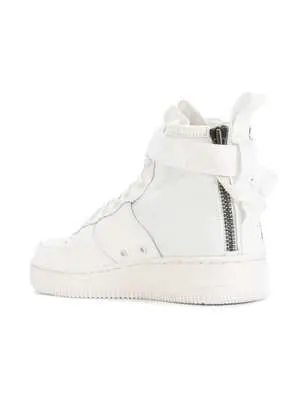 Nike Special Field Air Force 1 Mid Sneakers - White