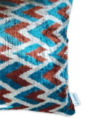 LES-OTTOMANS Geometric-print Velvet Cushion - Blue