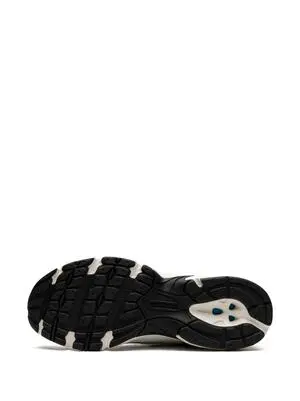 NEW BALANCE 530 Low-top Sneakers - White