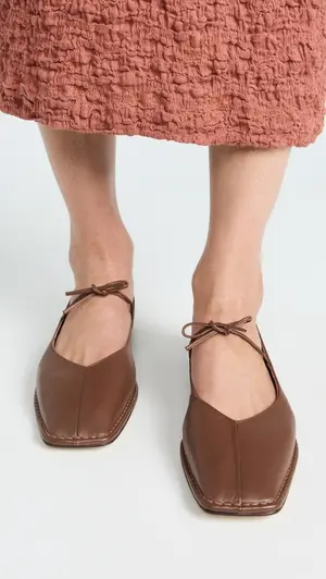 ALOHAS Sway Flats - Chestnut Brown